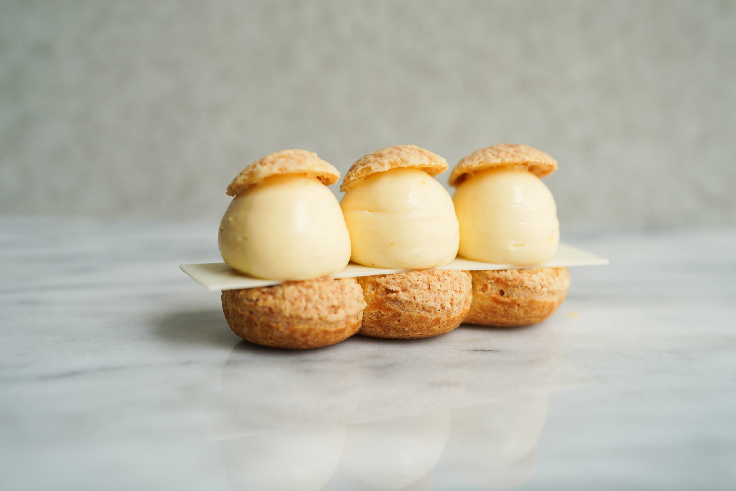 ECLAIR BLANC エクレアブラン – green bean to bar CHOCOLATE